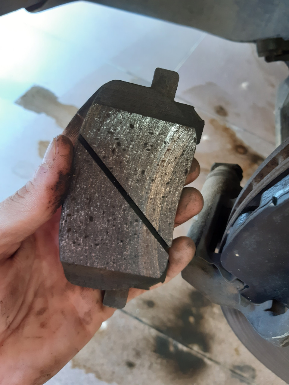 45 ︎Замена тормозных колодок akebono — Toyota Ipsum (21), 2,4 л, 2001 ...