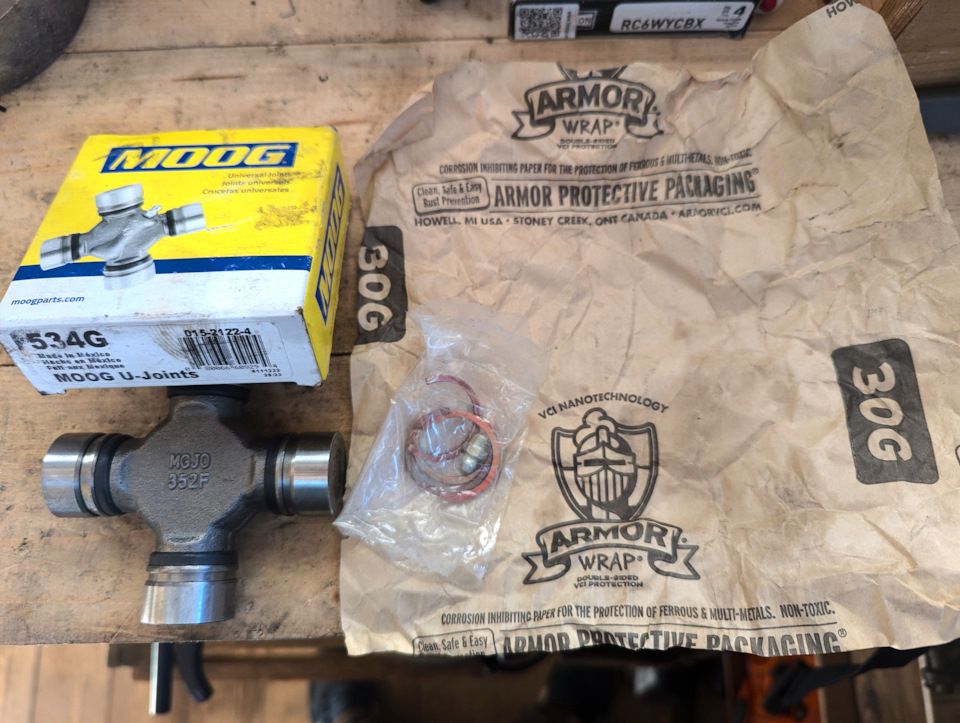 Карданы GMT платформы и замена крестовин — Chevrolet Suburban (10G), 5 ...