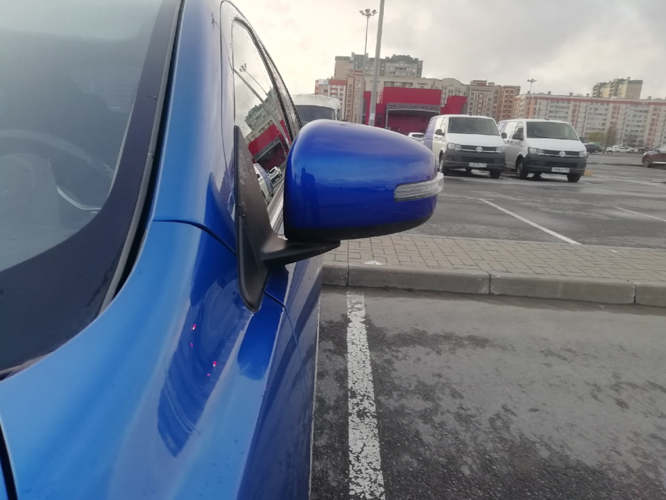 Установил оригинальные электроскладные зеркала с повторителями 2016 ...