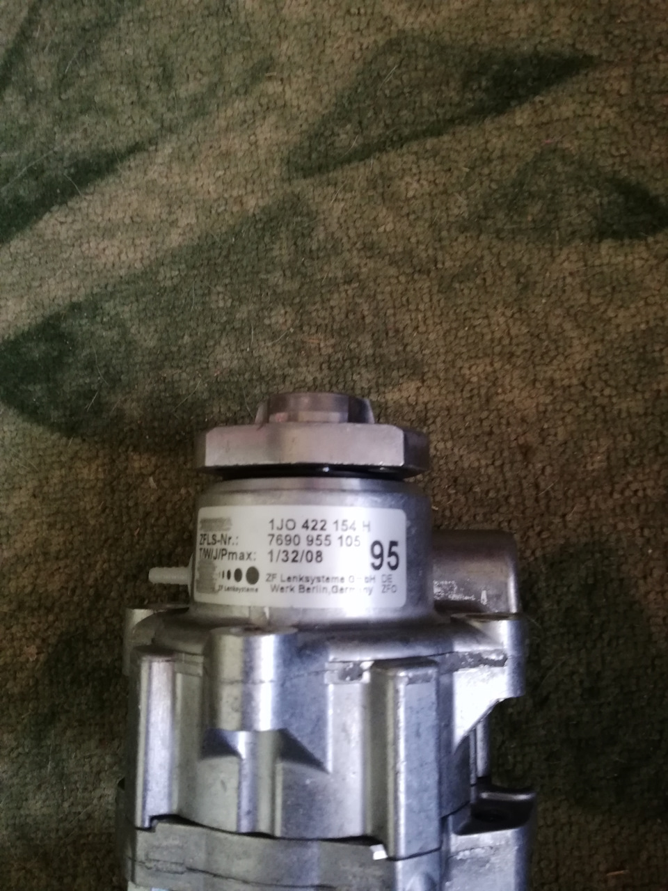 1J0422154 Гидравлический насос, рулевое управление VAG | Запчасти на DRIVE2