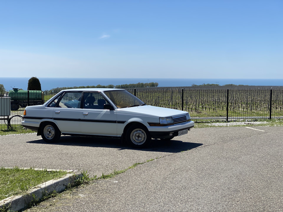 Хороший день для фотосессии — Toyota Corona (T150/160), 1,8 л, 1986 ...