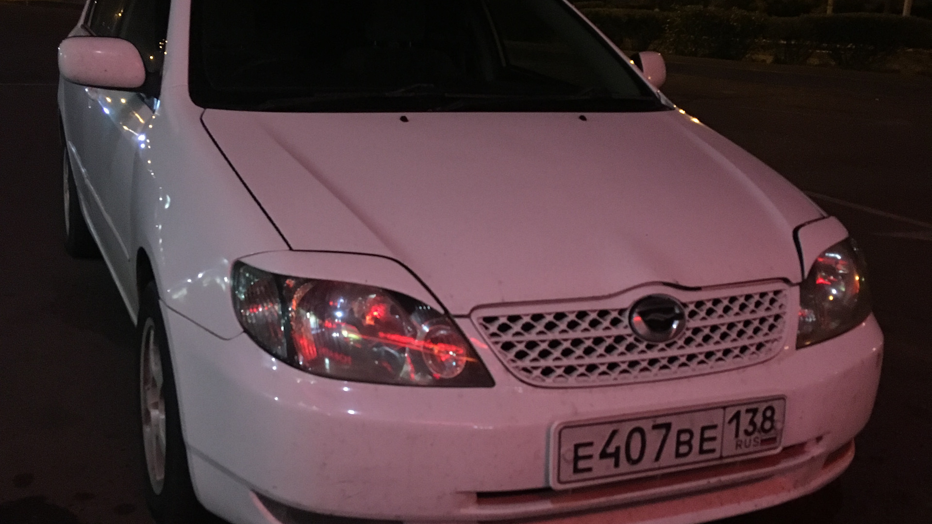 Toyota Corolla Runx 1 6 бензиновый 2001 Белая кроха на Drive2