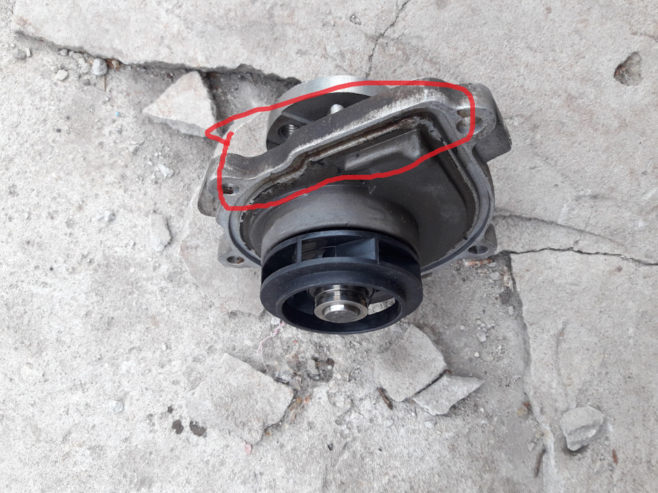 Помпа от INA оказалась с деревянной прокладкой — Opel Astra H, 1,6 л ...