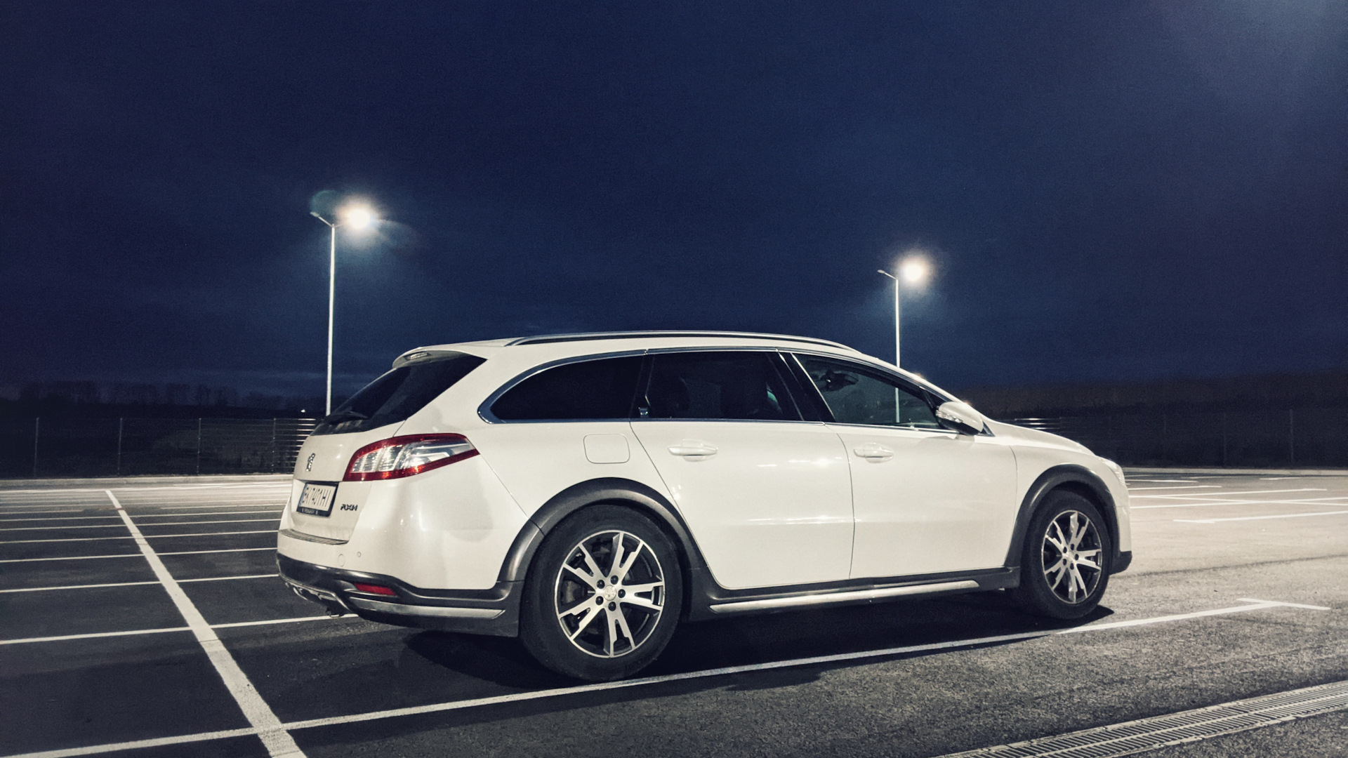 Peugeot 508 SW (1G) 2.0 гибридный (Plug-in) 2012 | 508 RXH 2.0 HDi FAP на DRIVE2