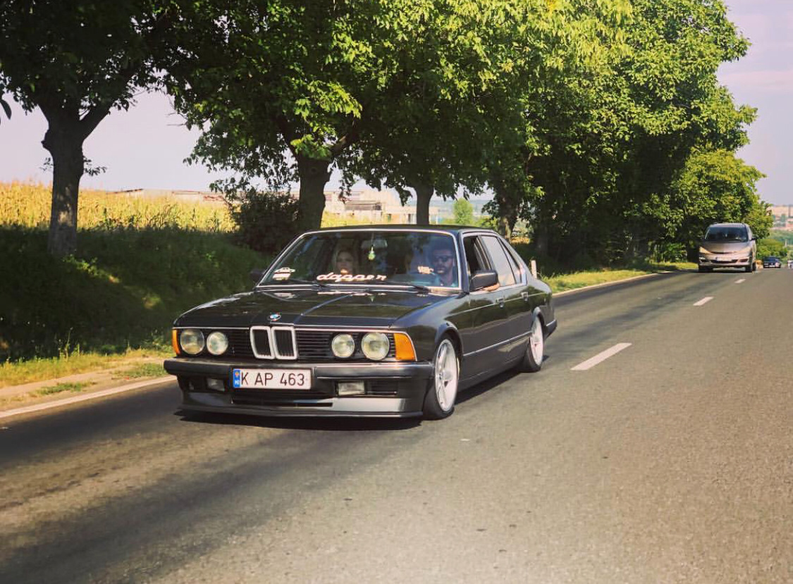 Запись, 19 августа 2018 — BMW 7 series (E23), 3,5 л, 1983 года | фотография | DRIVE2