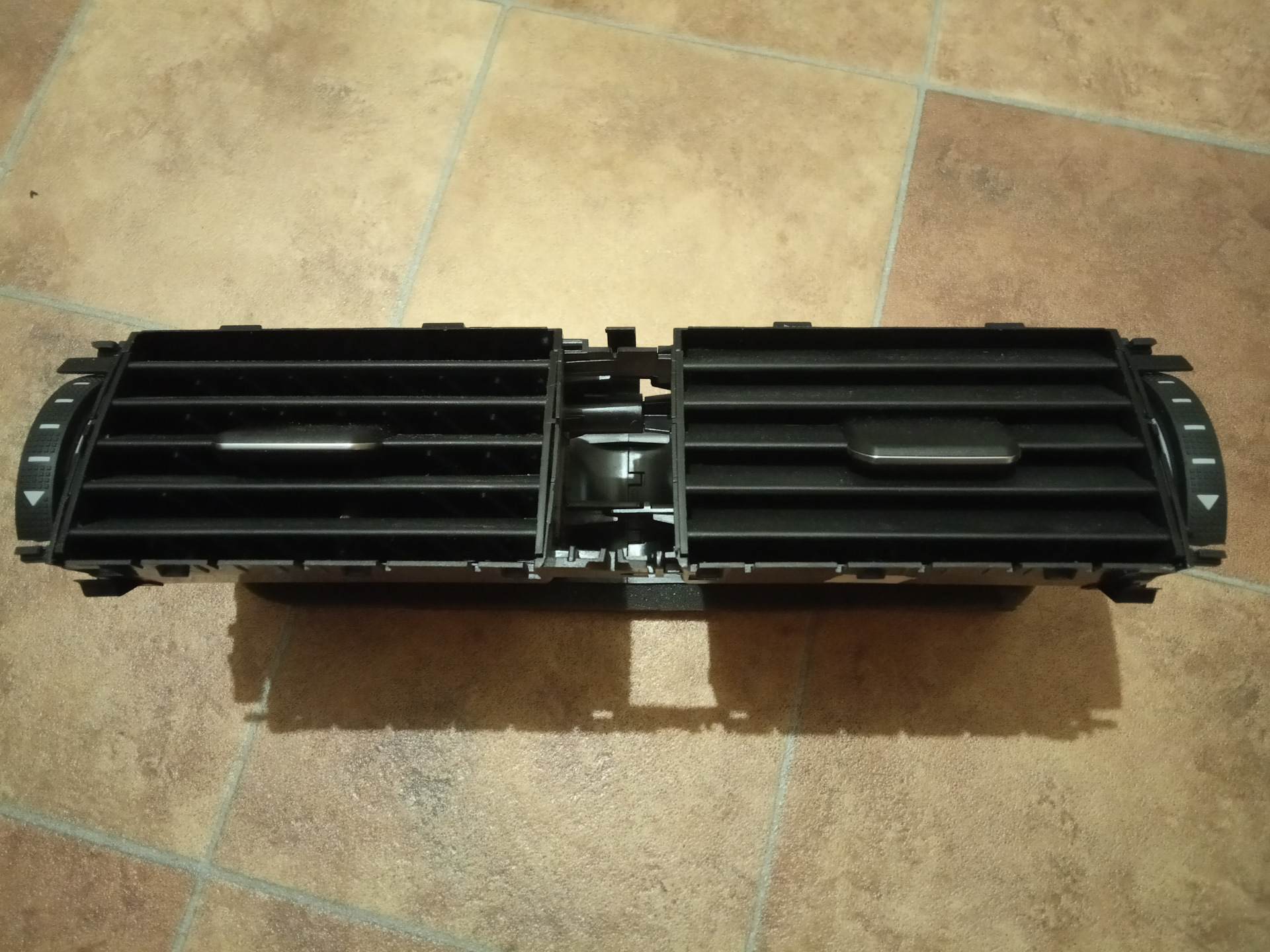 накладка панели приборов! дорестайл в рестайл ЛАК/ХРОМ. ФИНИШ ...