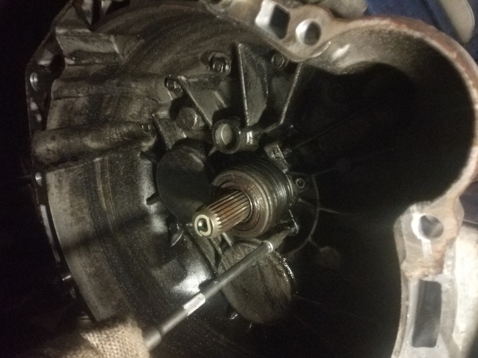 Выжимной цилиндр сцепления — SsangYong Actyon (2G), 2 л, 2012 года ...