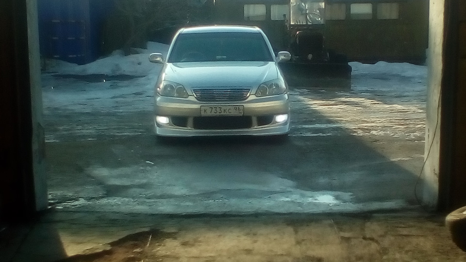 Toyota Mark II (110) 2.0 бензиновый 2001 | beams на DRIVE2