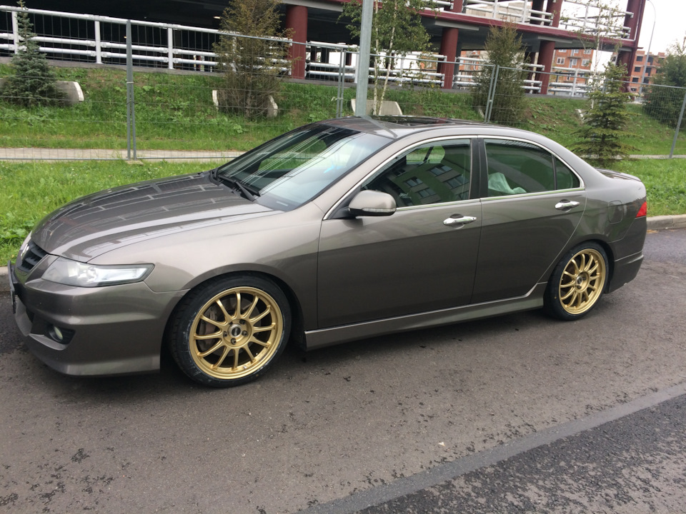 SSR Type F 8,5J et48 + Bridgestone Potenza Adrenalin re004 225/40 r18 — Honda Accord (7G), 2,4 л ...