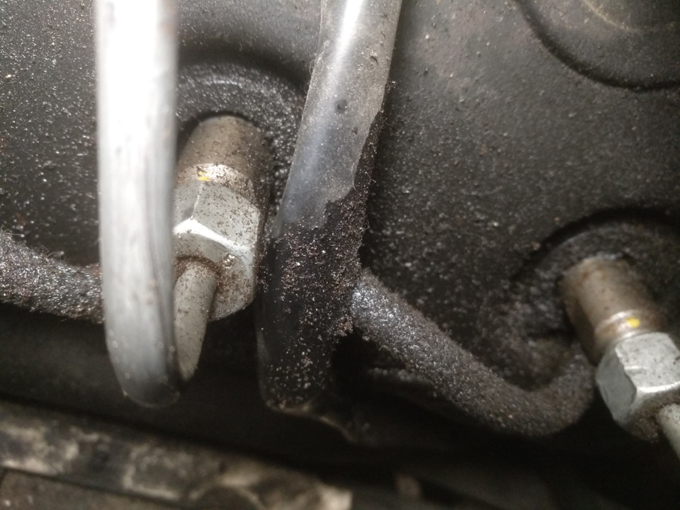 Замена прокладок клапанных крышек и уплотнений форсунок. — Audi Allroad ...