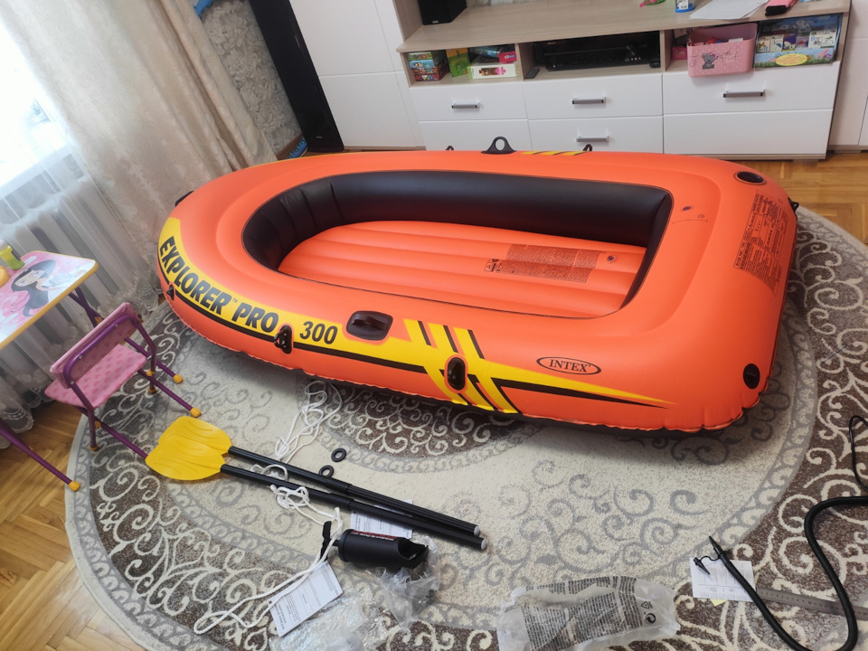 Надувная лодка Intex explorer 300 pro, распаковка, беглый обзор. — DRIVE2