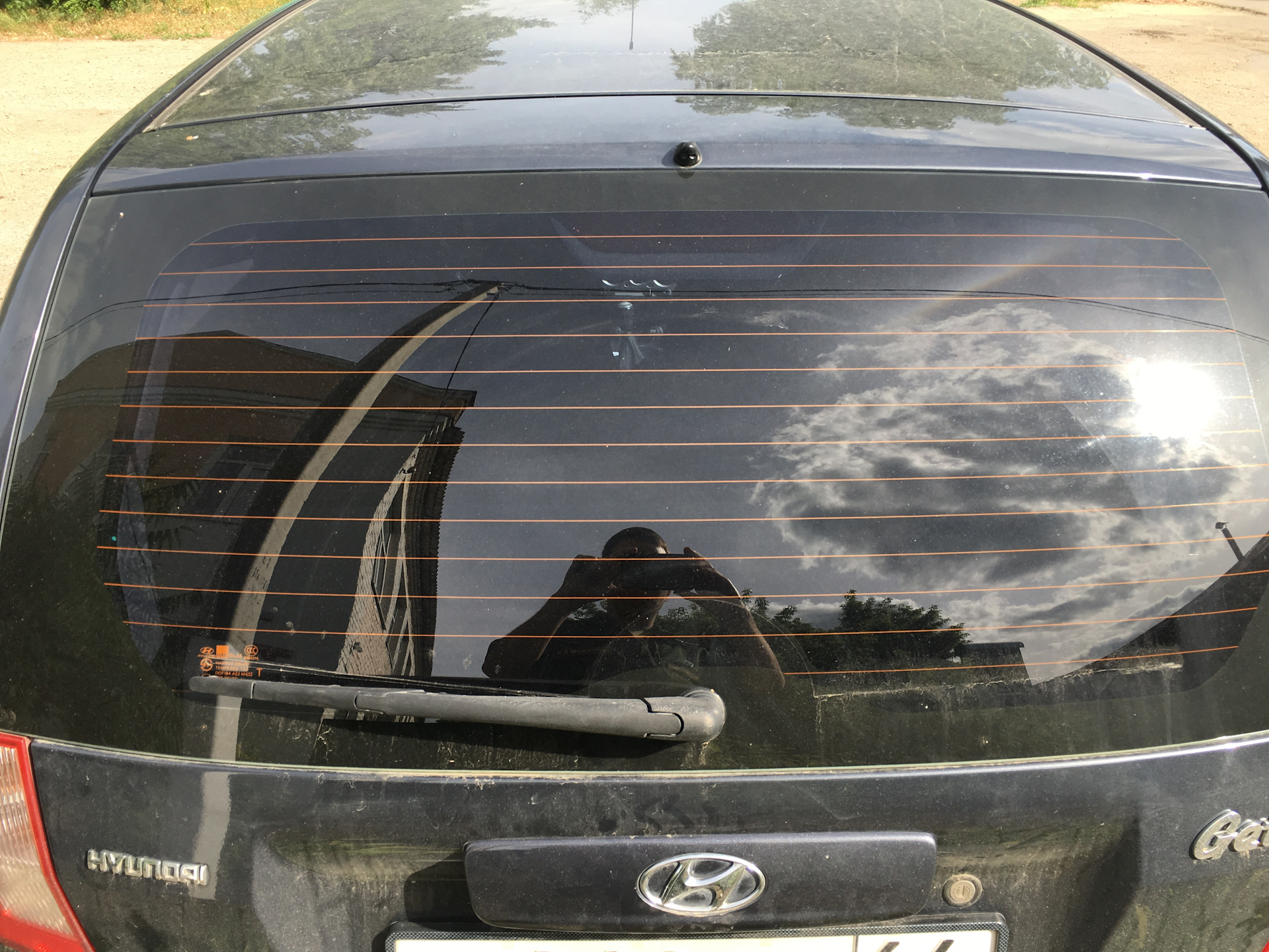 Замена заднего поводка и щётки стеклоочистителя — Hyundai Getz, 1,4 л ...