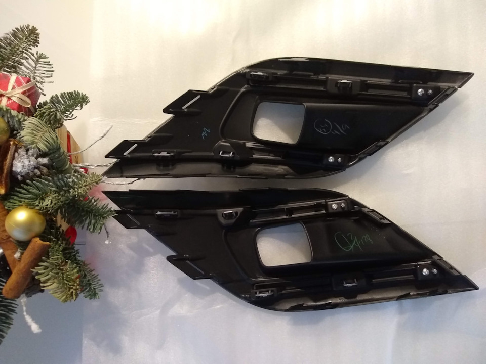 6400J303XA Крышка пластиковая Mitsubishi | Запчасти на DRIVE2