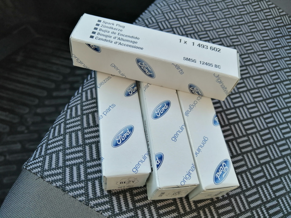 1493602 Свеча зажигания / Zetec-S 1,4-1,6 (+RU) 2005~ Ford | Запчасти ...