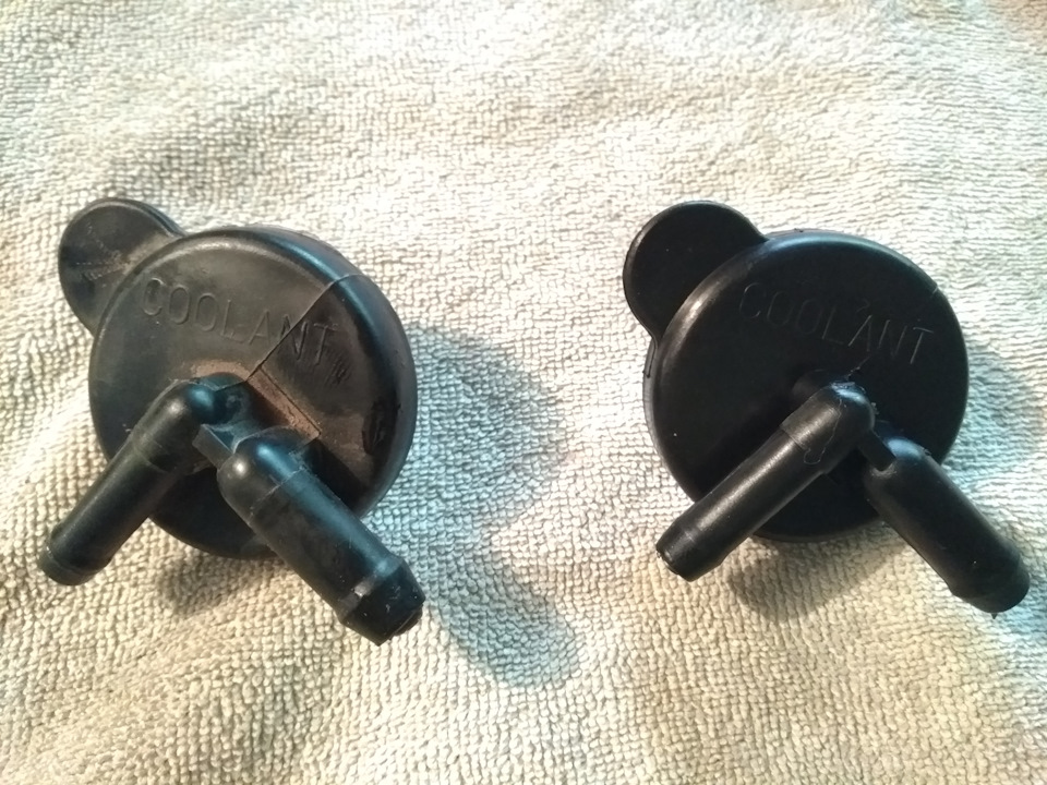 Замена крышки расширительного бочка — Hyundai Accent (2G), 1,5 л, 2004 ...