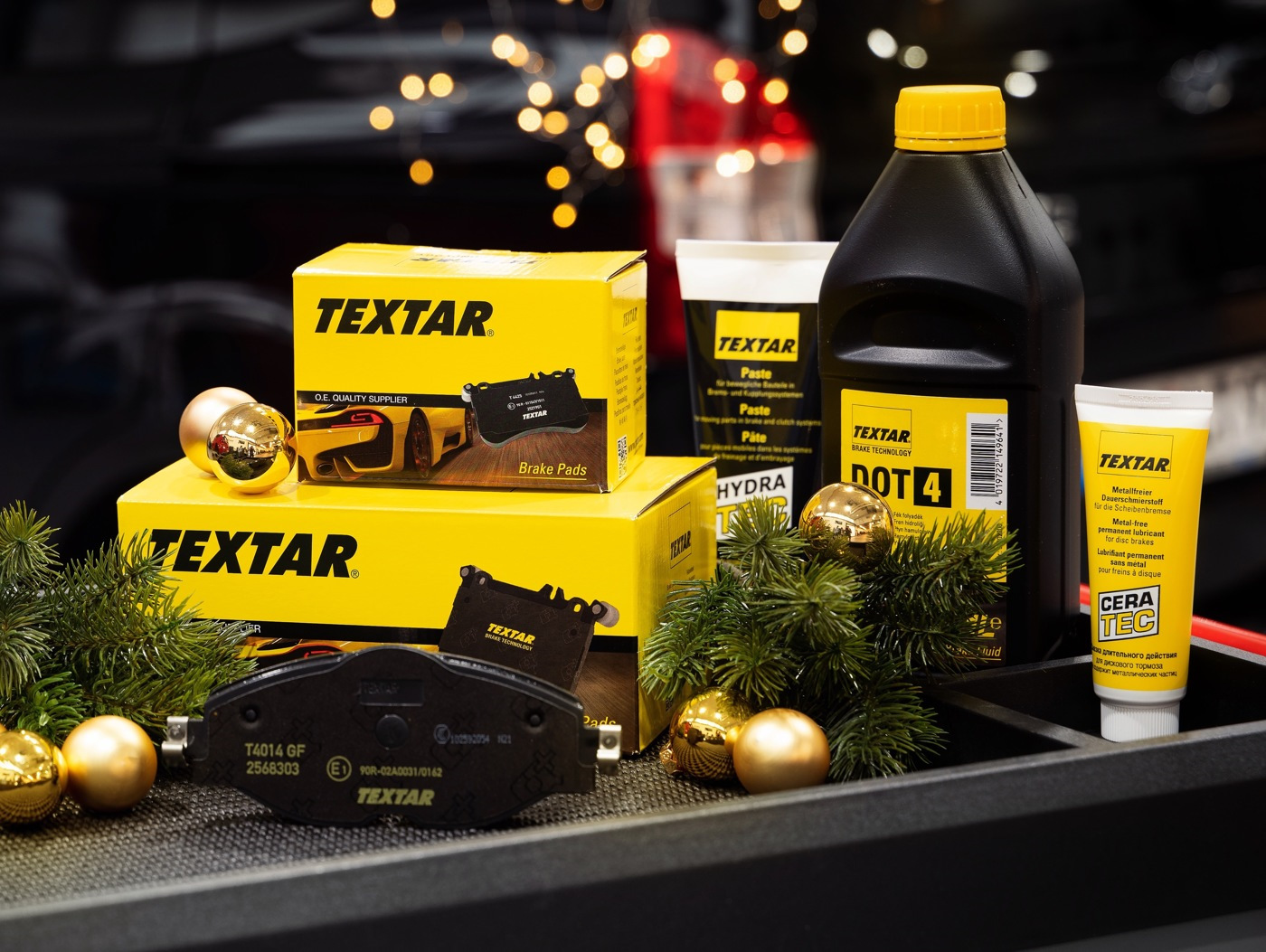 Поздравляем наших читателей с Наступающим Новым годом и Рождеством! — Textar на DRIVE2