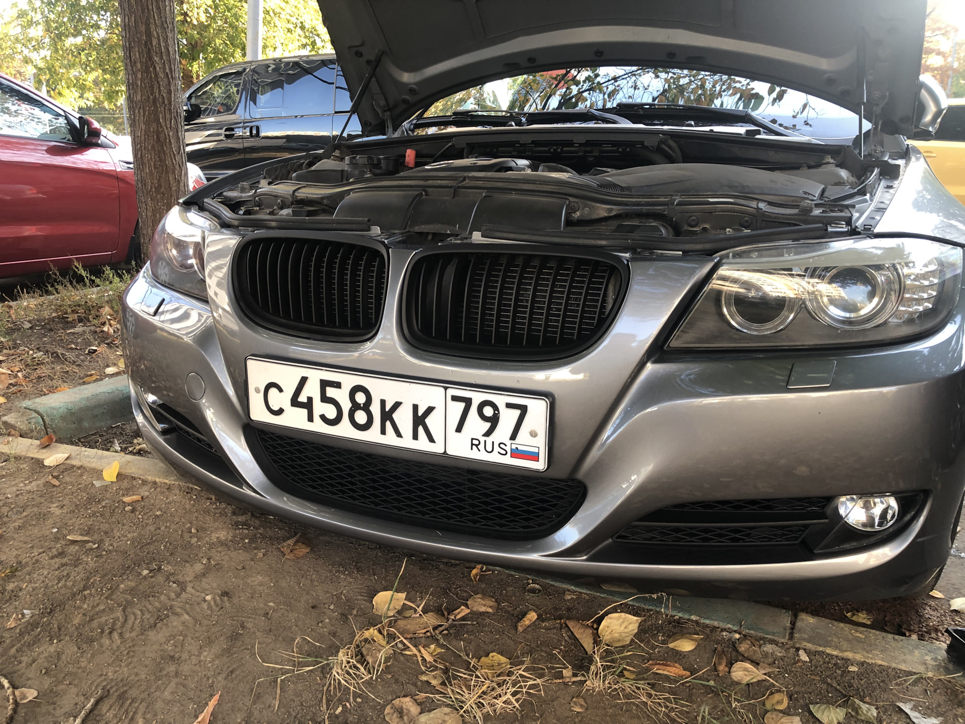 Решетки радиатора в чёрный мат 🔥 — BMW 3 series (E90), 2,5 л, 2011 года ...