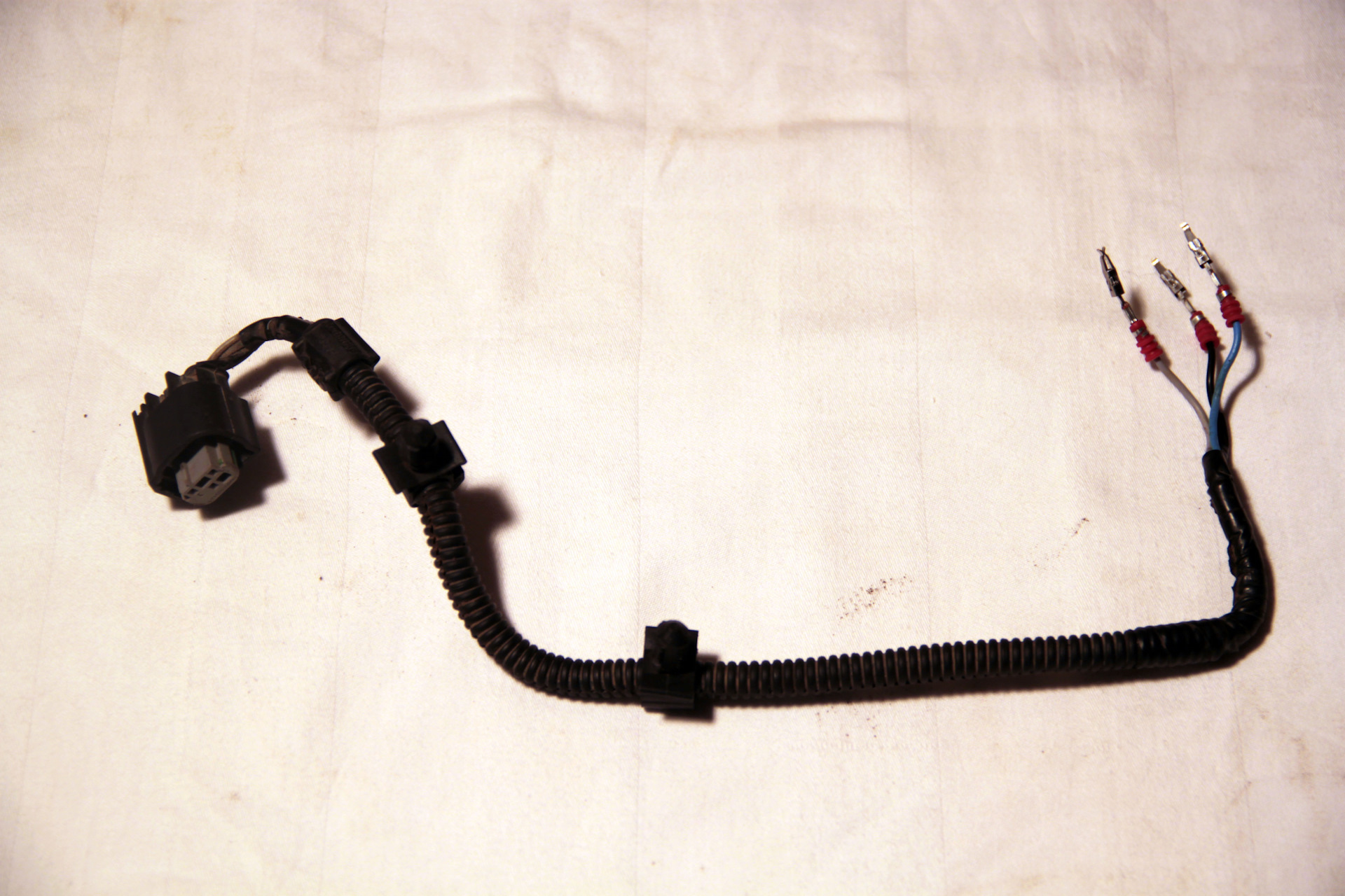 Ищу номер фишки или саму косичку на датчик давления ТЖ — Skoda Octavia ...