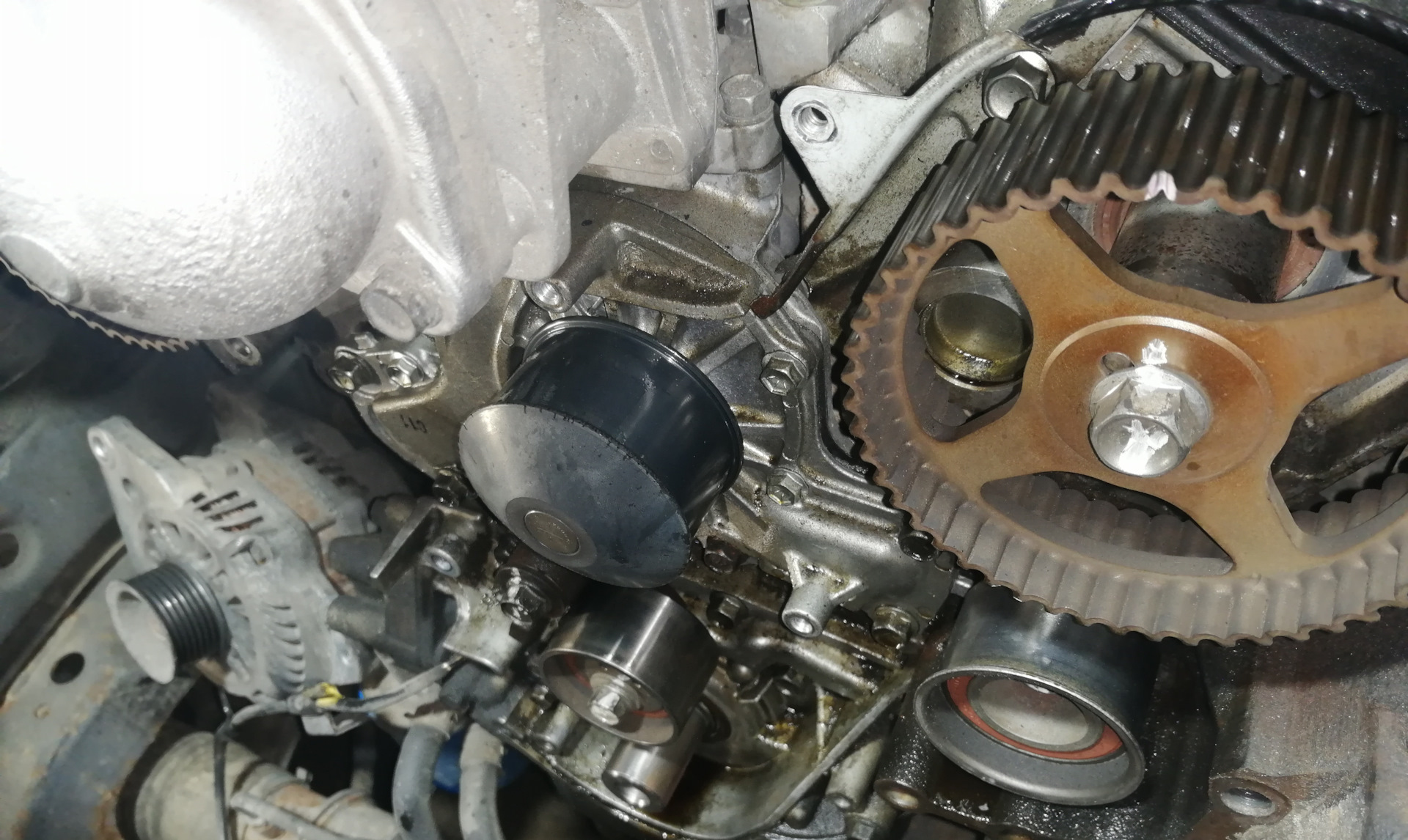 Сальник коленвала — Mitsubishi Pajero (4G), 3 л, 2013 года | визит на ...