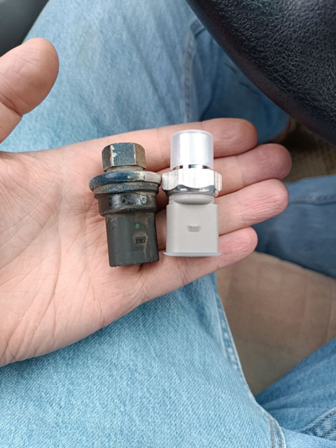 8E0959126 Пневматический выключатель, кондиционер VAG | Запчасти на DRIVE2