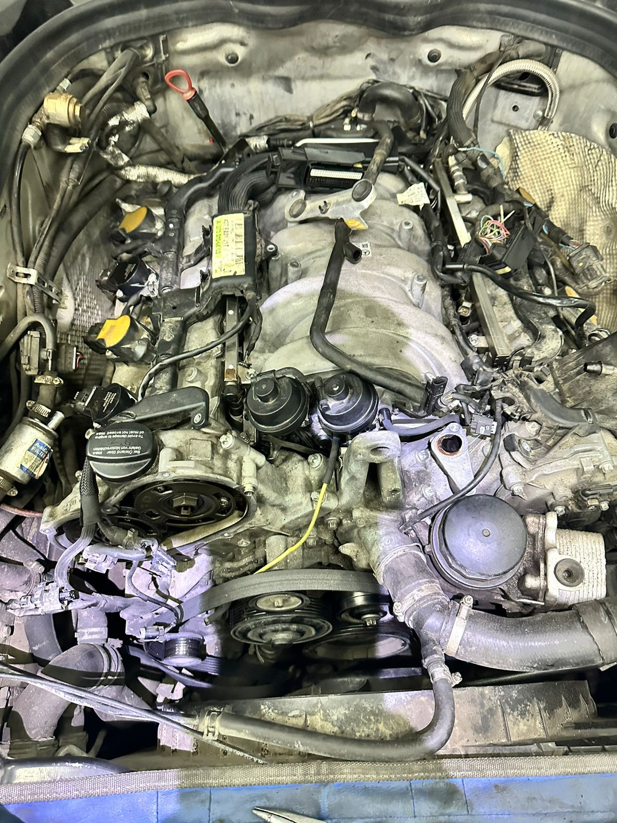 14 M273 5.5 вихревые заслонки — Mercedes-Benz E-Class (W212), 5,5 л ...