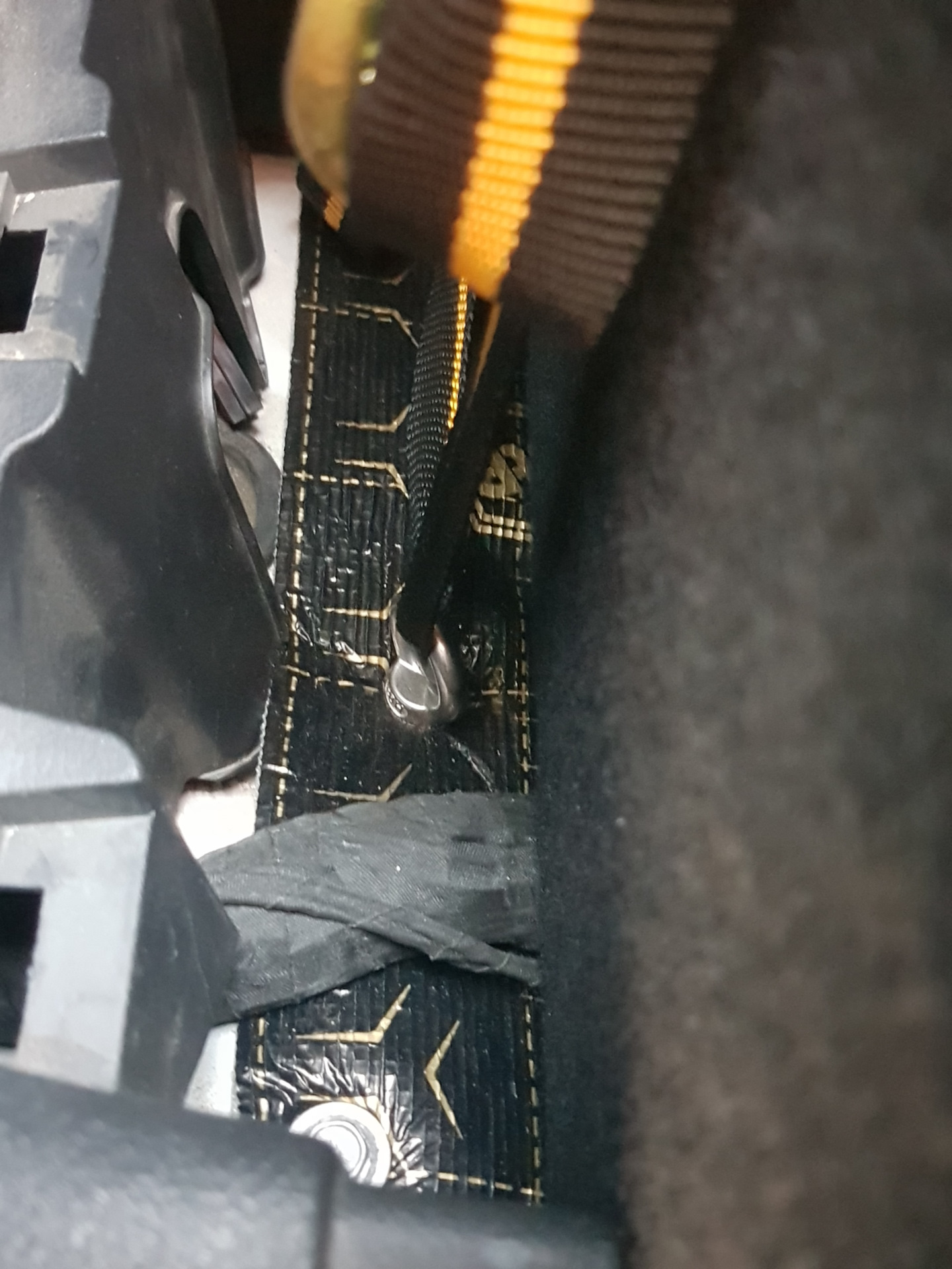 Спальник органайзер — Haval H9 (1G), 2 л, 2021 года | аксессуары | DRIVE2