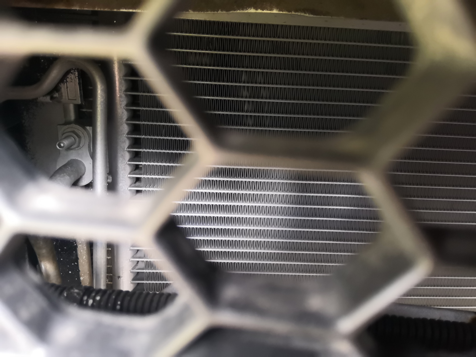 Эпопея с кондеем — Mitsubishi Lancer X, 1,8 л, 2011 года | поломка | DRIVE2