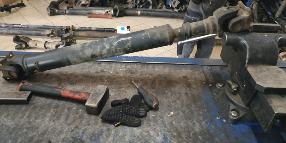 Шлицевая переднего кардана — Nissan Pathfinder (3G), 2,5 л, 2011 года ...