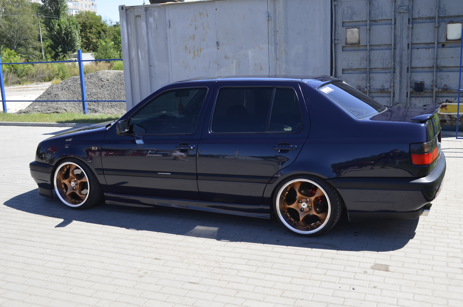 Установил пороги, завершил сборку — ГАЗ 31105, 2,4 л, 2008 года | стайлинг | DRIVE2