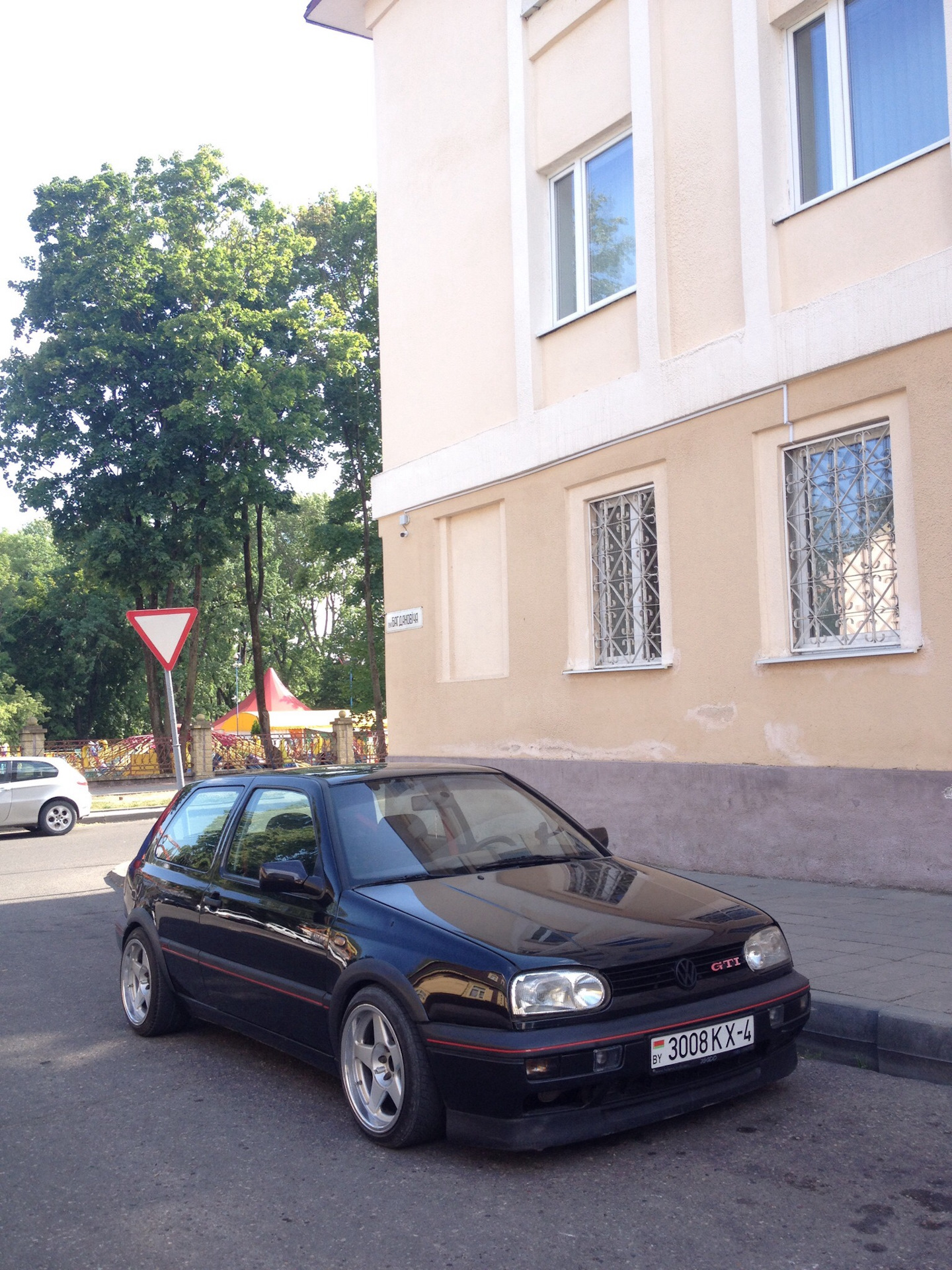 фото stanced Golf mk3 — DRIVE2