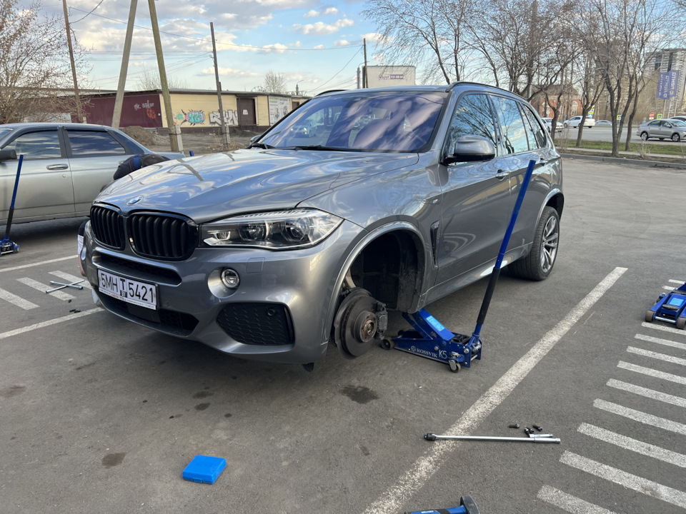 Замена шин — BMW X5 (F15), 3 л, 2018 года | шины | DRIVE2