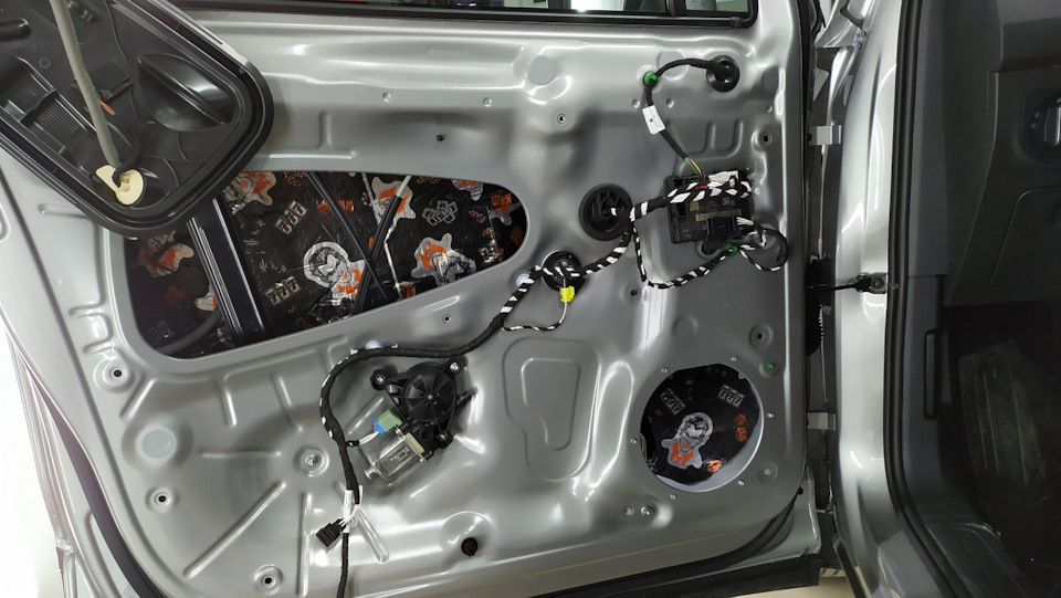 Моторное масло Shell Helix Ultra SAE 5W30 API SL ACEA A3/B4 4L ...