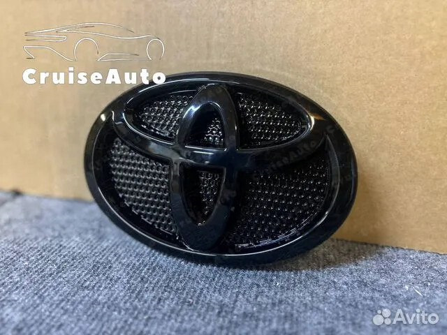 Эмблема Toyota Land Cruiser 200, Prado 150 Новая — DRIVE2