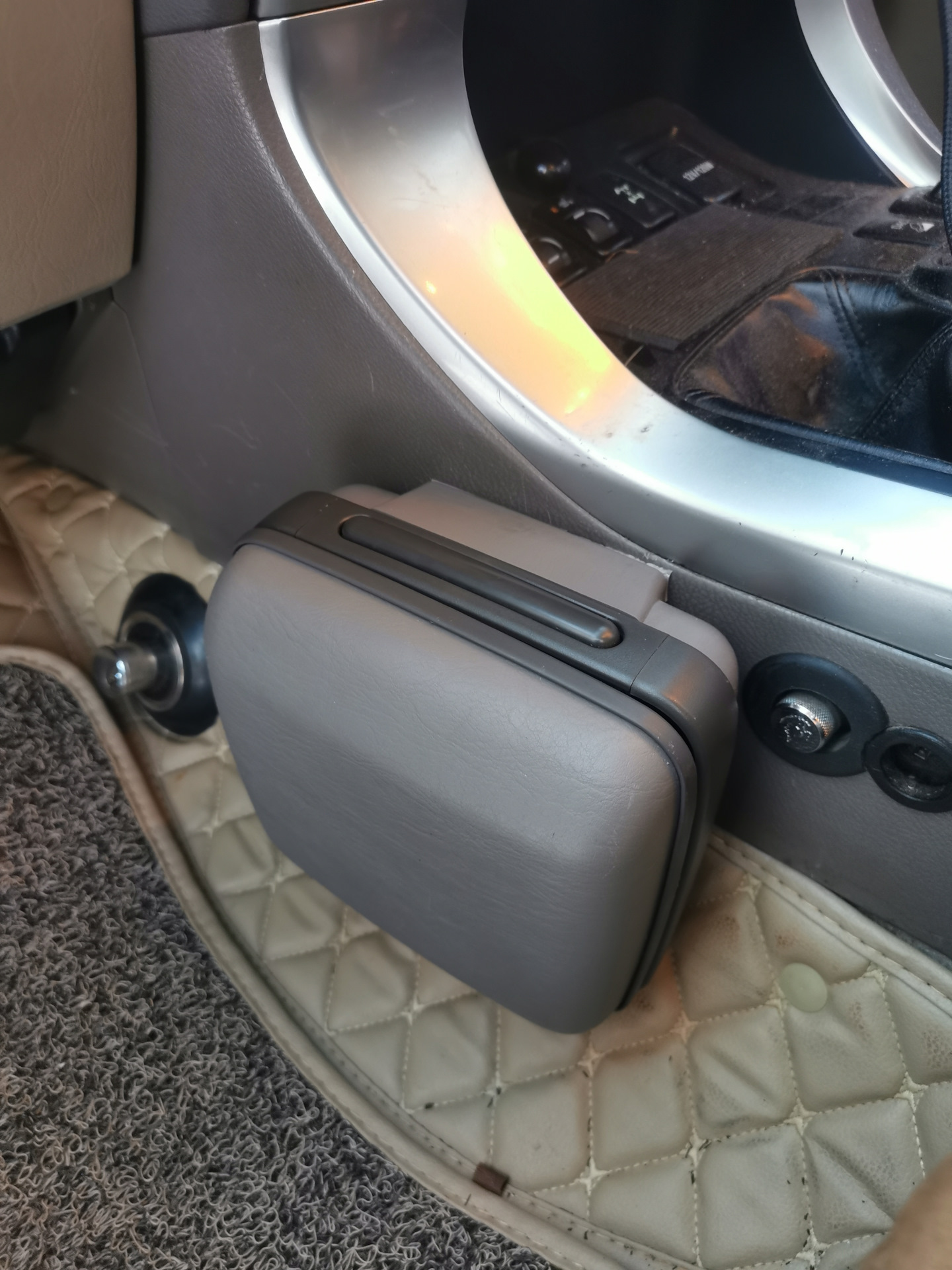 Оригинальная японская мусорка Toyota Clean box — Toyota Land Cruiser ...