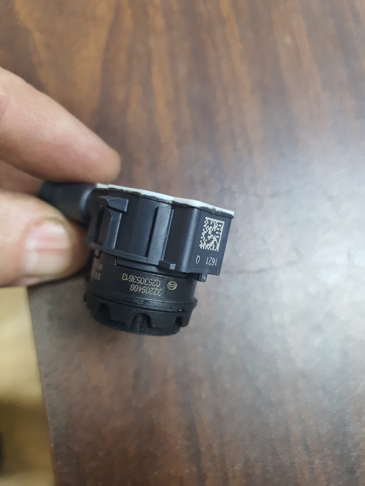 Замена датчика парковки — Volvo XC40, 2 л, 2018 года | визит на сервис ...