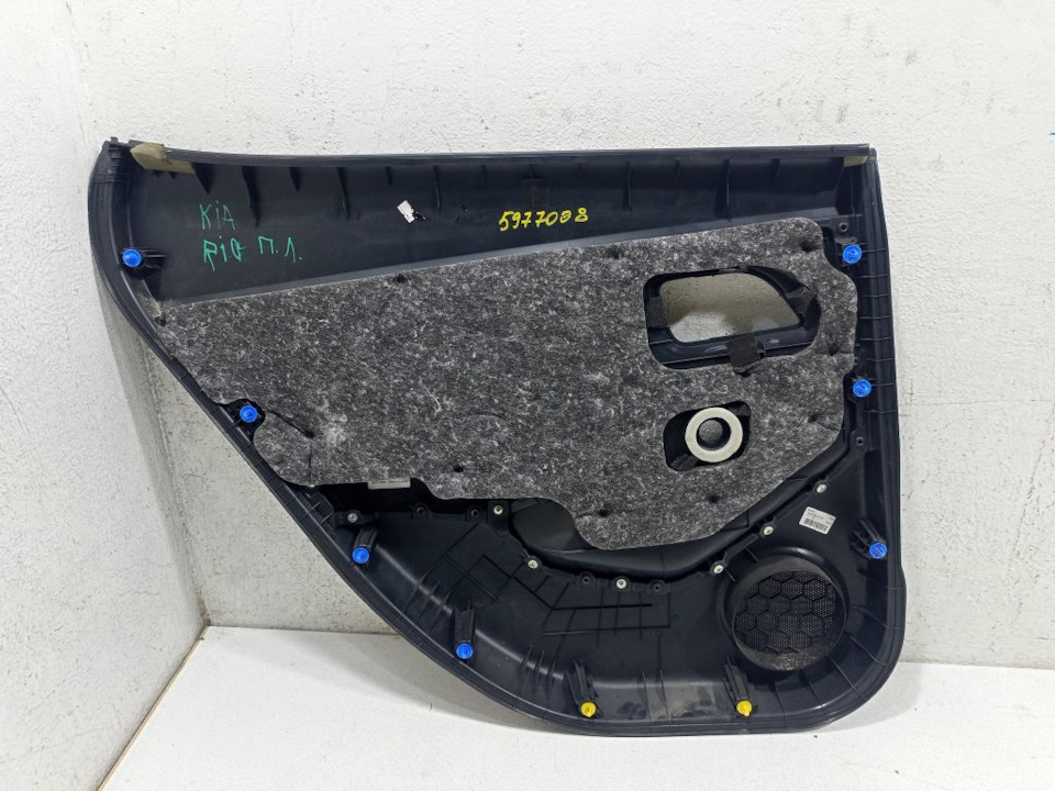 Расположение пистонов в дверных картах + ограничители дверей — KIA Rio ...