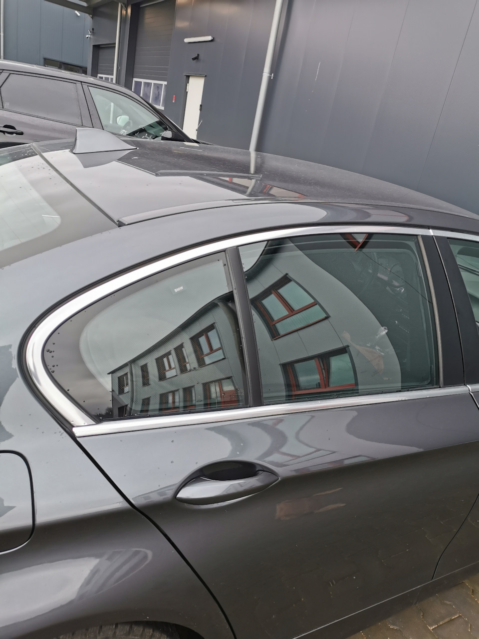 Аксессуары — BMW 5 series (F10), 3 л, 2015 года | аксессуары | DRIVE2