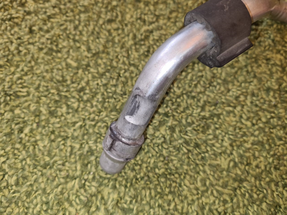 Замена патрубка охлаждения контура турбины — Mercedes-Benz C-class ...