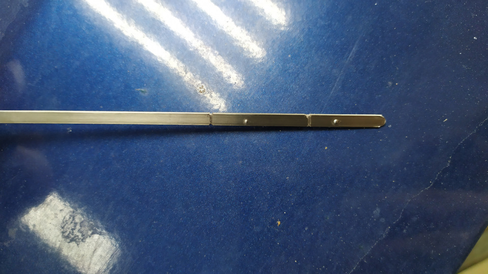 Ограничители дверей от Mitsubishi в Pontiac Vibe и пружинка лючка ...