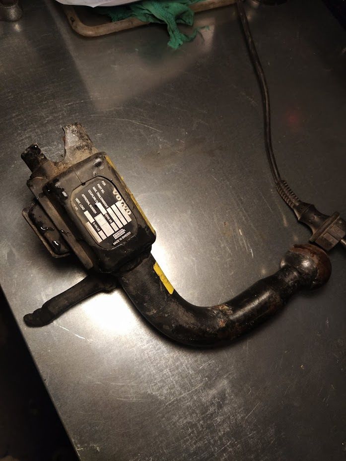 Детали — Volvo V70 I, 2,4 л, 1997 года | запчасти | DRIVE2