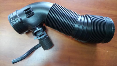 1J0129684CH Патрубок воздушного фильтра VAG | Запчасти на DRIVE2