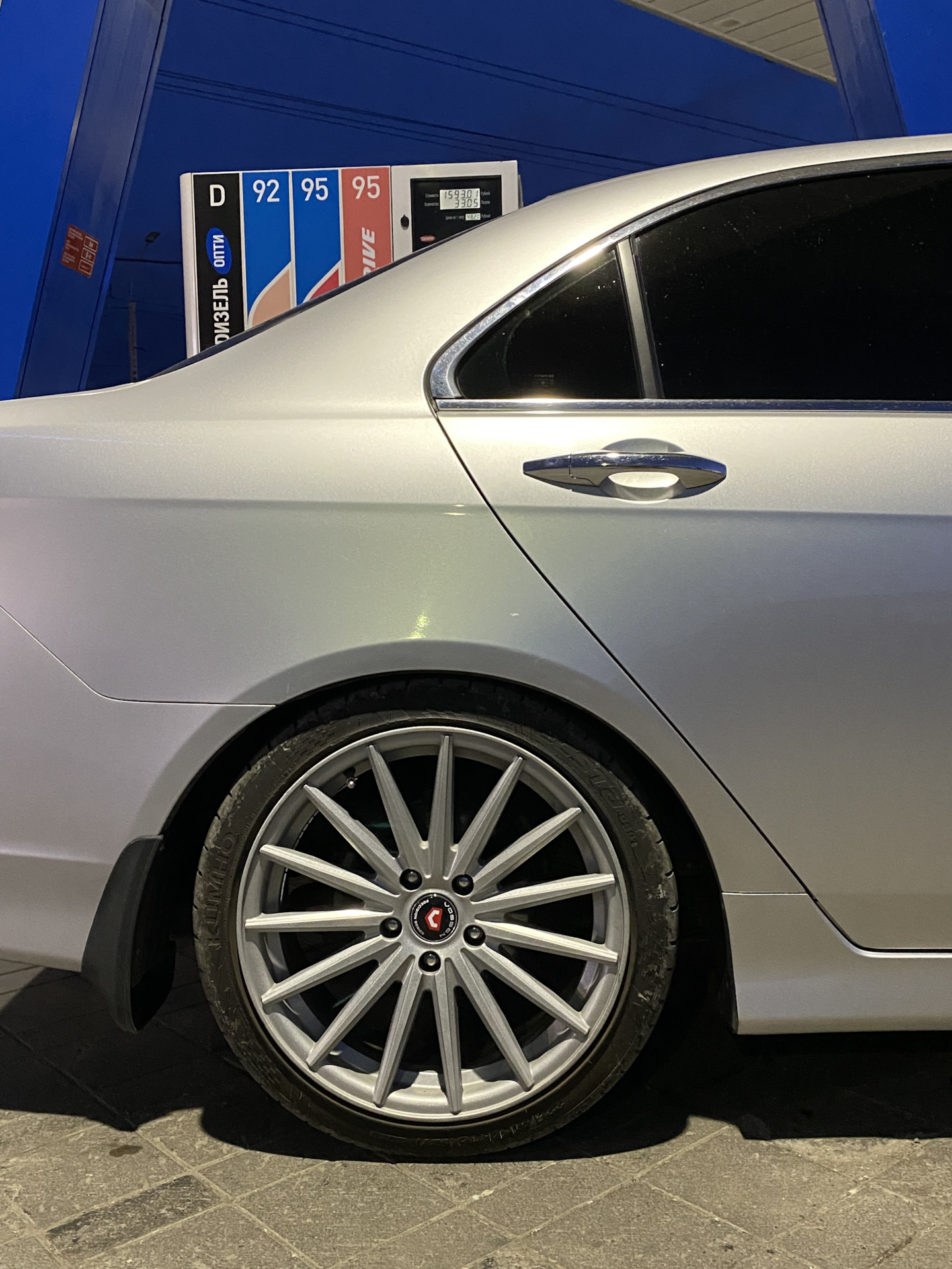 Вопрос по развалу при занижении -35 на R18 — Honda Accord (7G), 2,4 л, 2007 года | стайлинг | DRIVE2