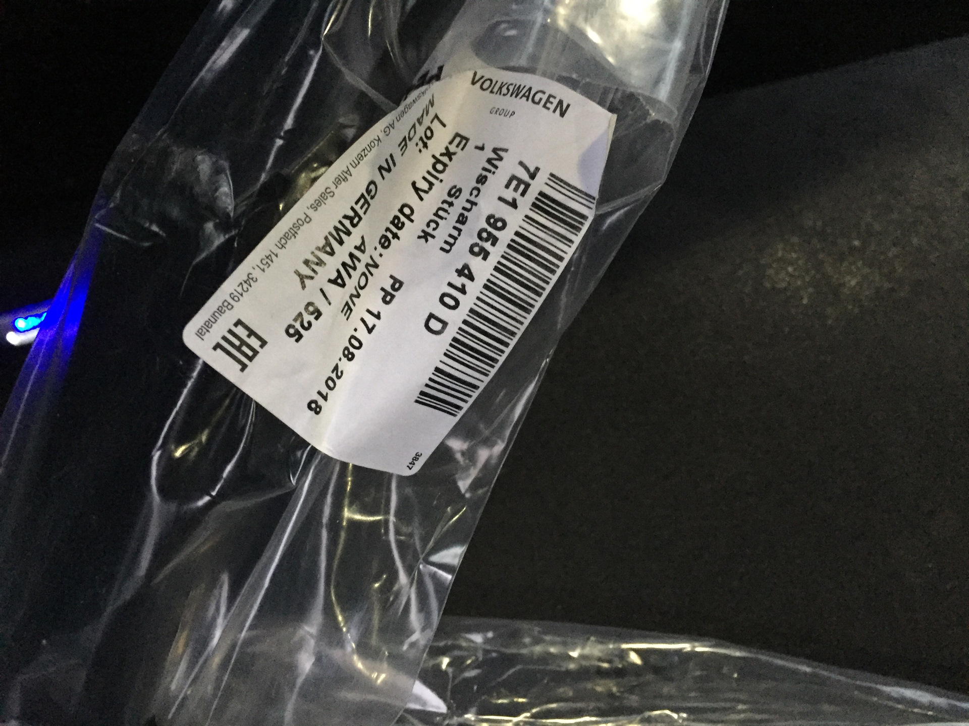 Щетки — Volkswagen Multivan (T5), 2 л, 2012 года | аксессуары | DRIVE2