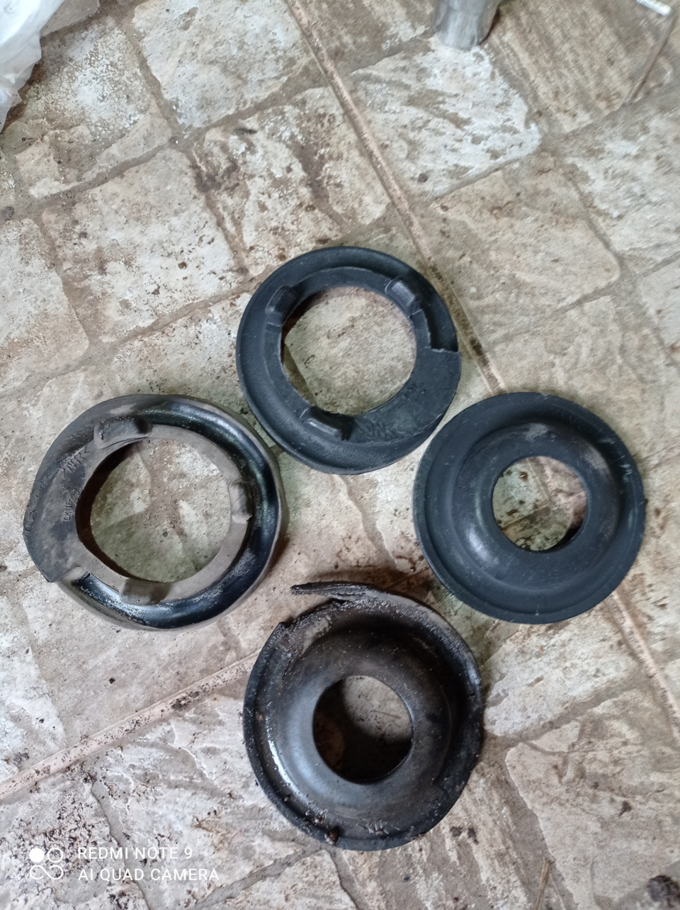 Проставки пружин, масло и бампер — Citroen C1 (1G), 1 л, 2010 года ...