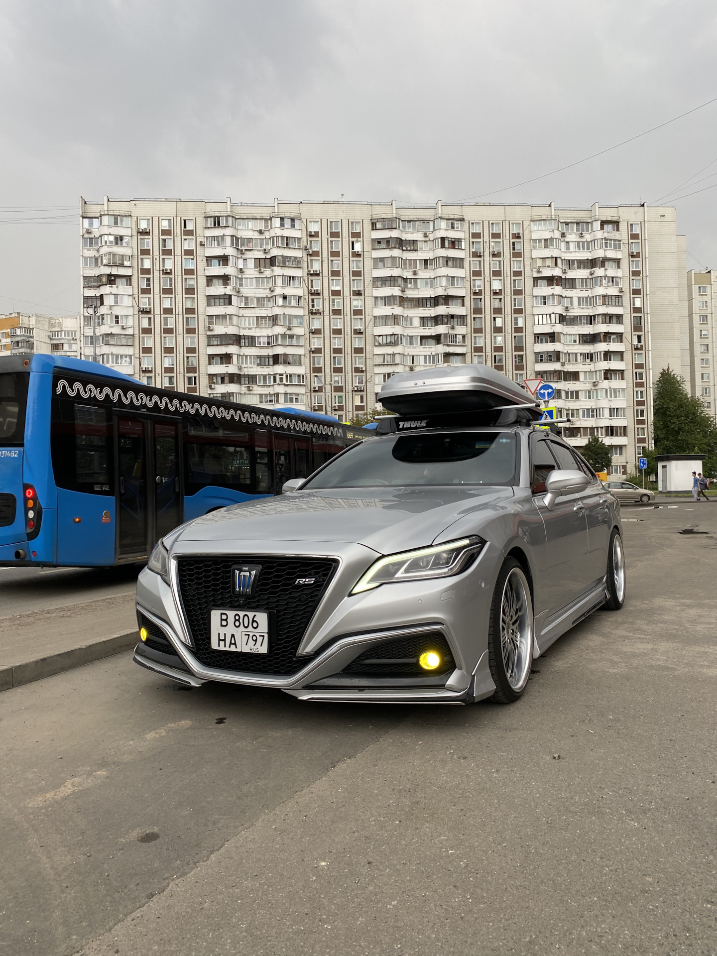 Modellista, Thule, work — Toyota Crown (S220), 2,5 л, 2018 года | колёсные диски | DRIVE2