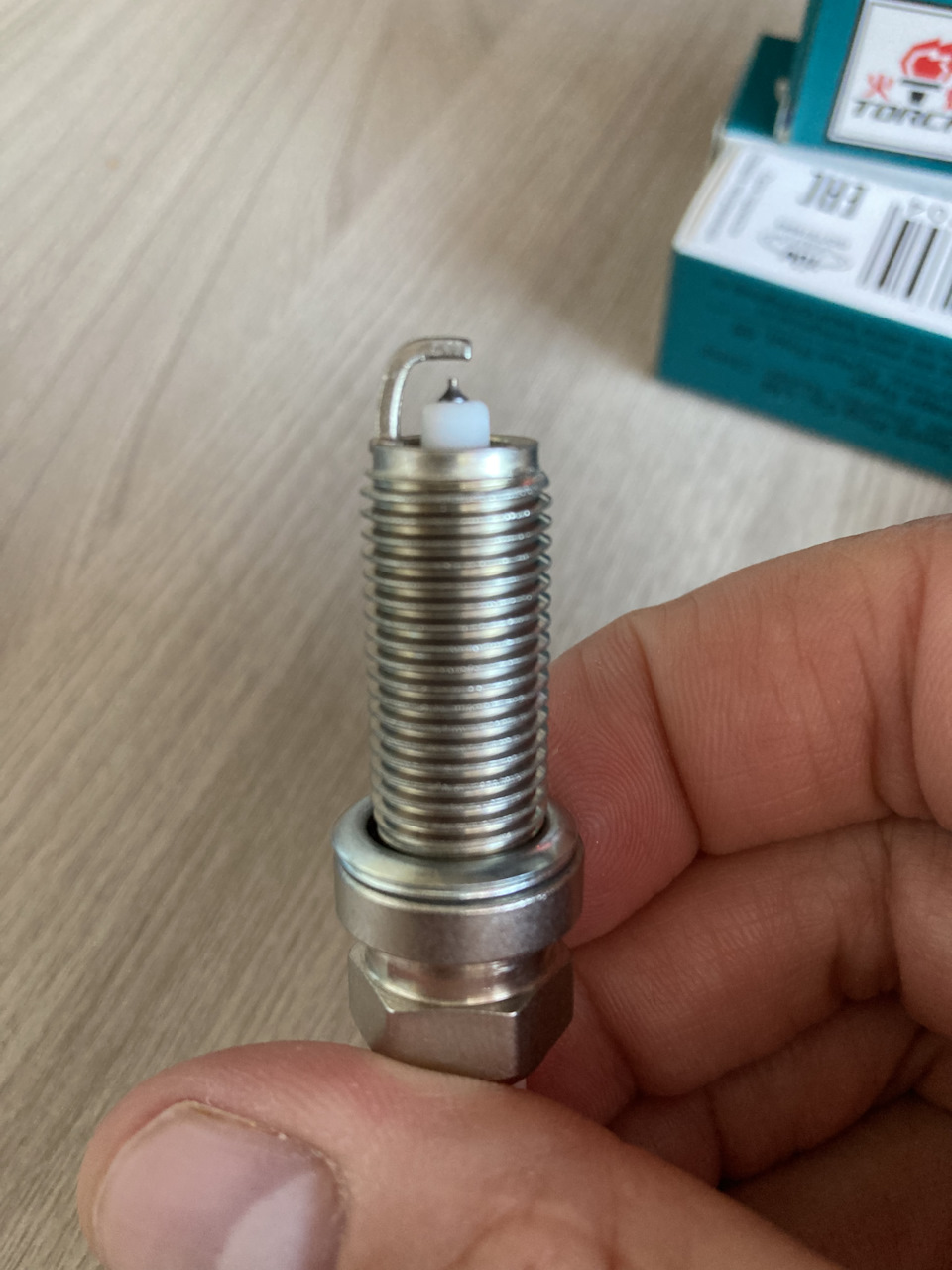 Свечи Torch LD7RIU-11 — Toyota Spade, 1,5 л, 2016 года | запчасти | DRIVE2