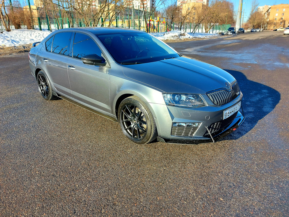 RS бампера ч.2+Карбоновый спойлер — Skoda Octavia A7 Mk3, 1,8 л, 2017 ...