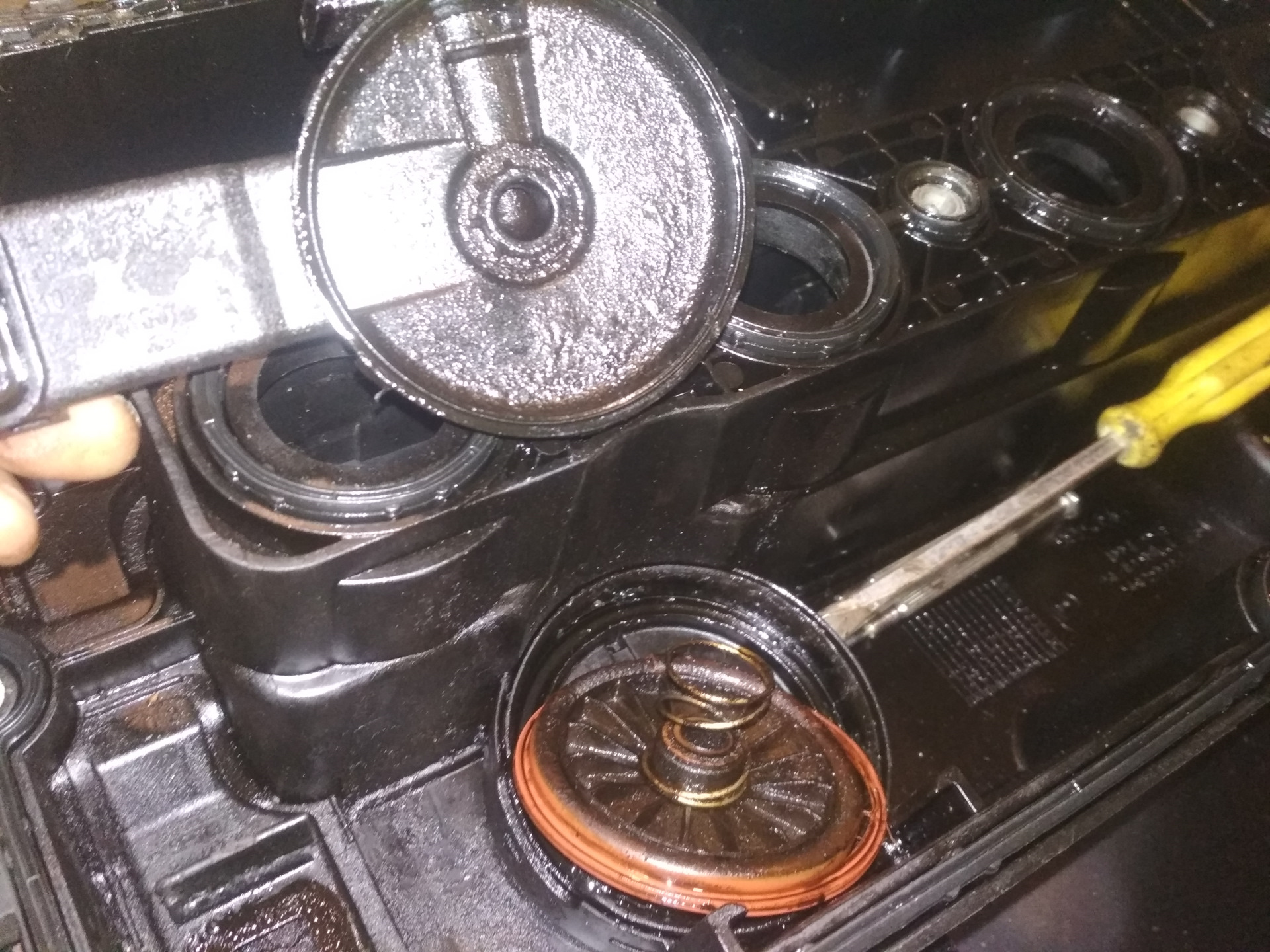 #71 Замена мембраны КВКГ — Opel Vectra C, 1,8 л, 2008 года | своими ...