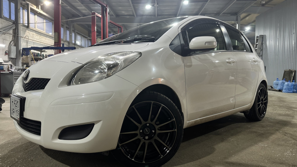 Замена масла в коробке — Toyota Vitz (90), 1 л, 2008 года | визит на ...