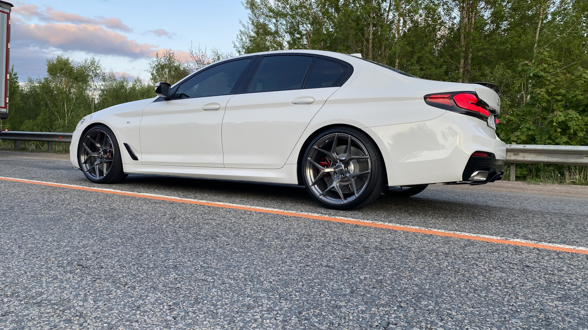 BMW 5 series (G30) 3.0 дизельный 2020 | St3 favorite 3.0d на DRIVE2